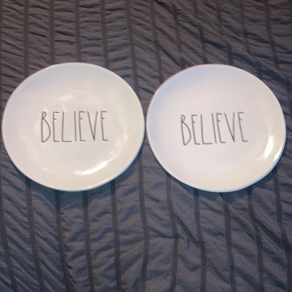 Rae Dunn | Dining | Rae Dunn 8 Inch White Believe Plates Set Of Two ...